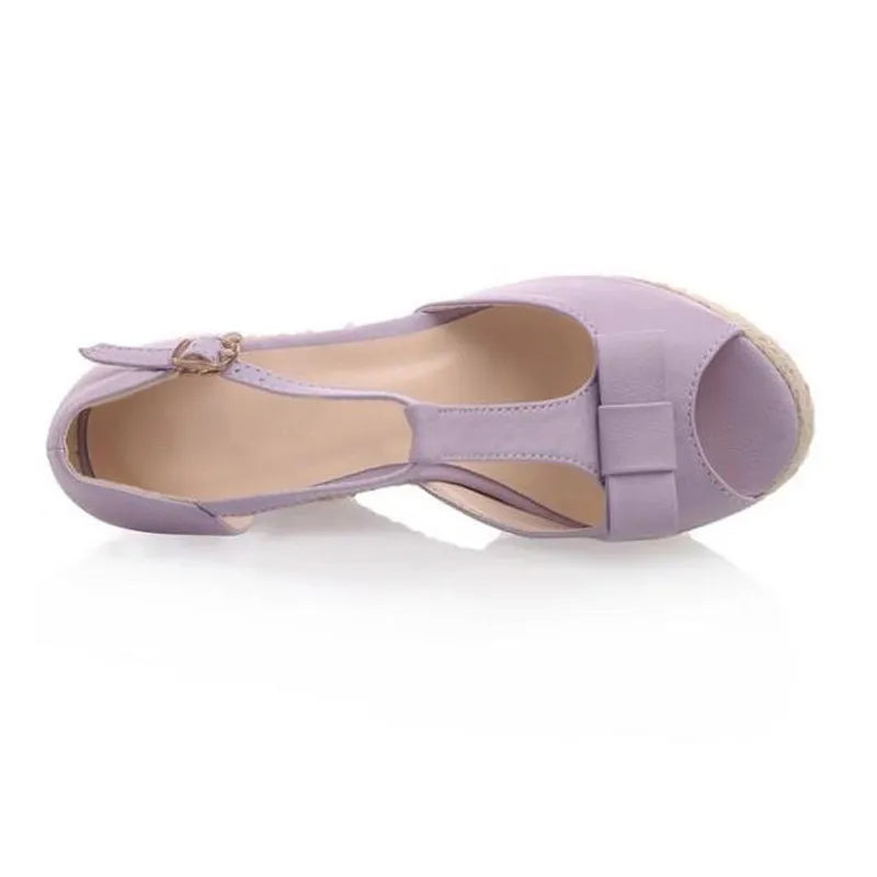 Sandale Talon Compensée Violette avec Lanière en T – SANDALE.CO